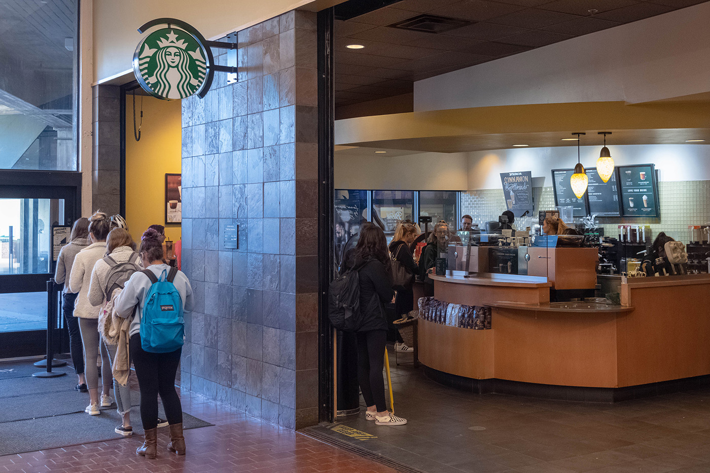 Now you can skip the line at Starbucks as mobile ordering comes to many ...