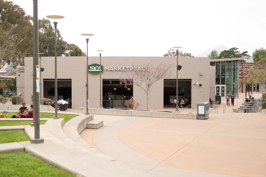 1901 Marketplace becomes a popular study space and dining complex ...